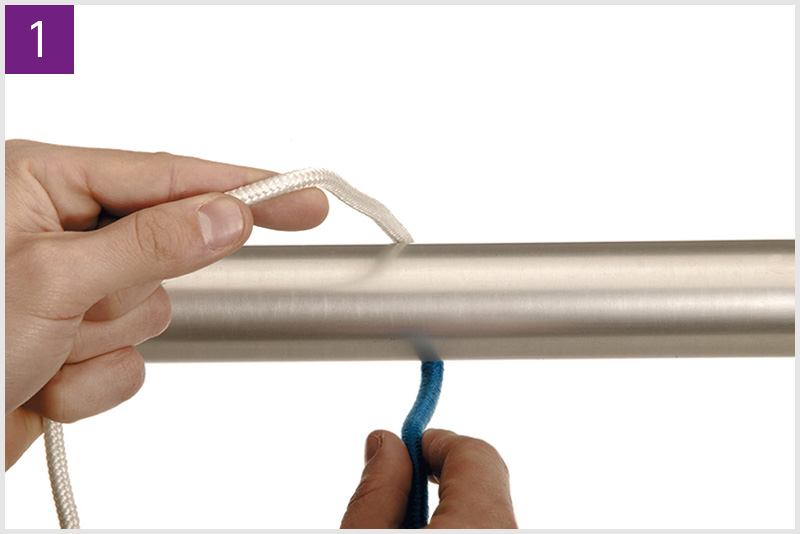 Square Knot (Two-hand technique)