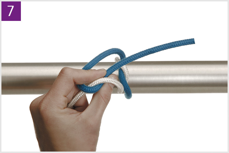 Square Knot (Two-hand technique)